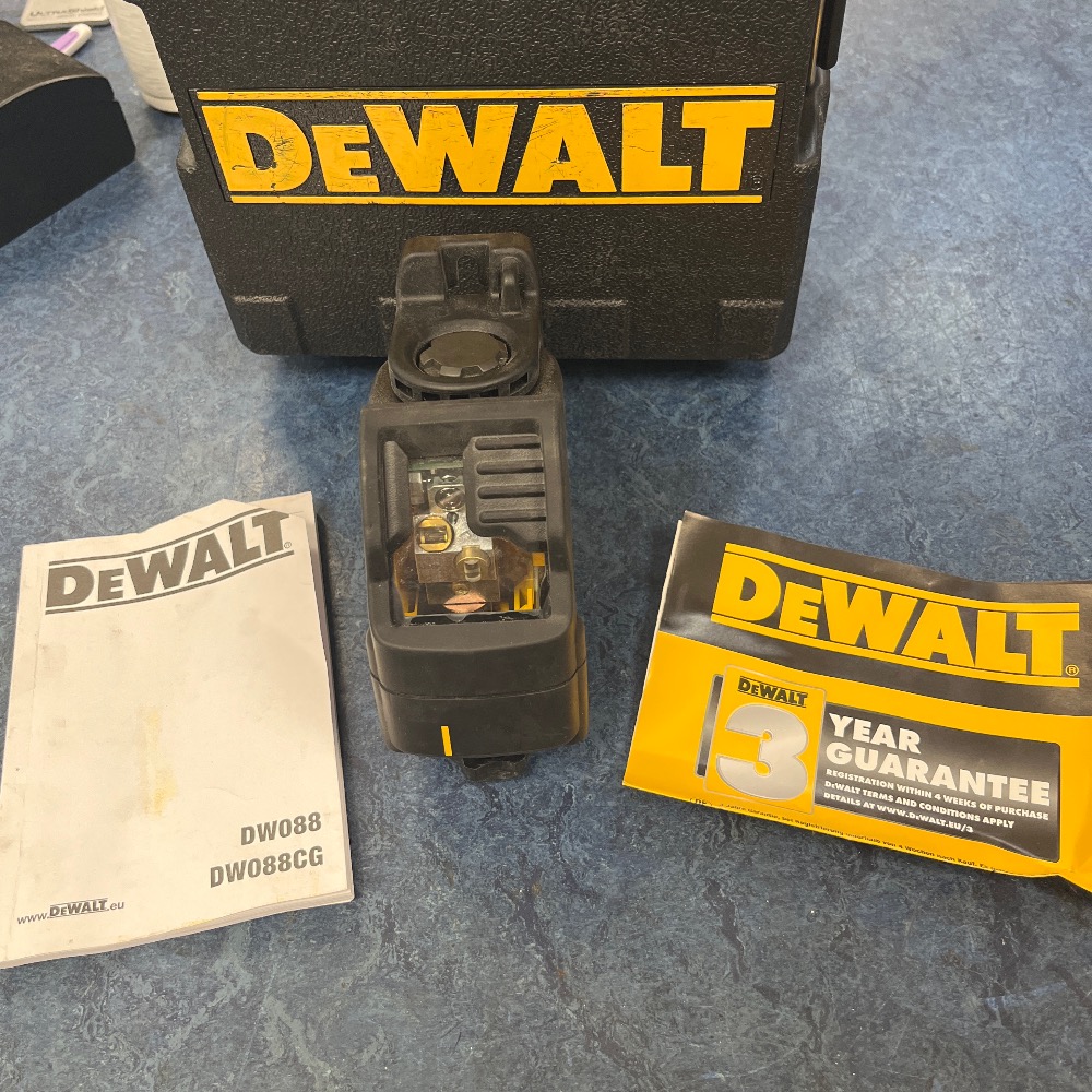 Dewalt Dewalt laser chalk line dw088 - Own4Less
